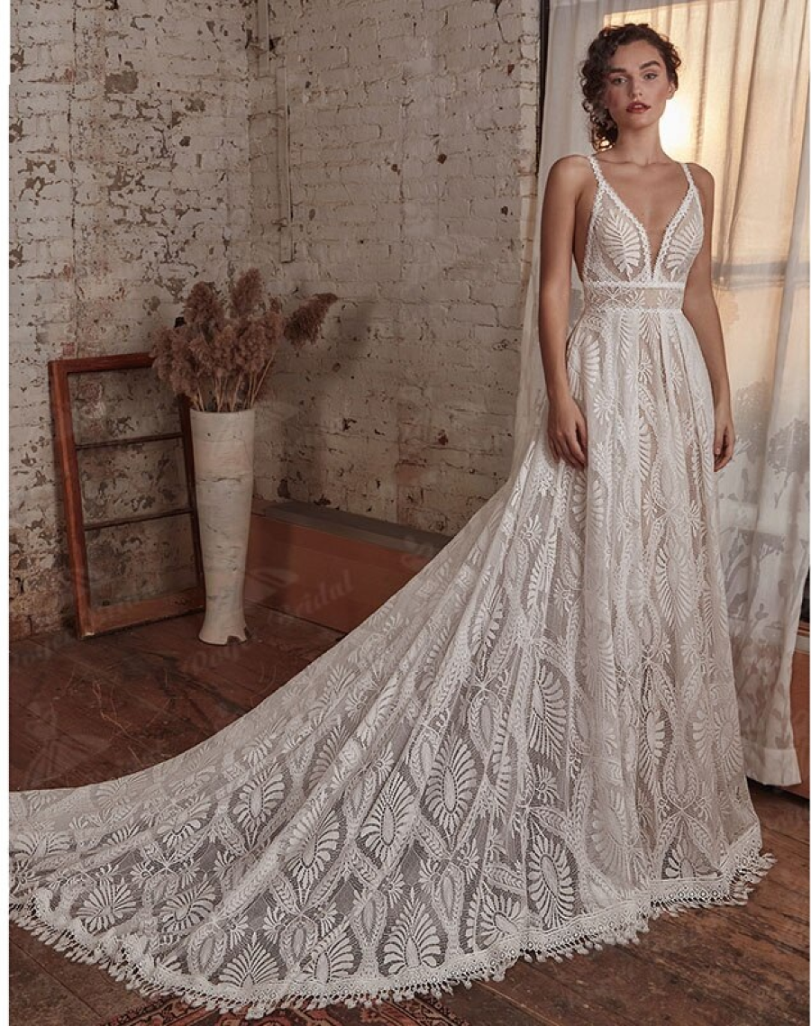 Bohemian Lace wedding gown with trail, Customized bridal dress ...